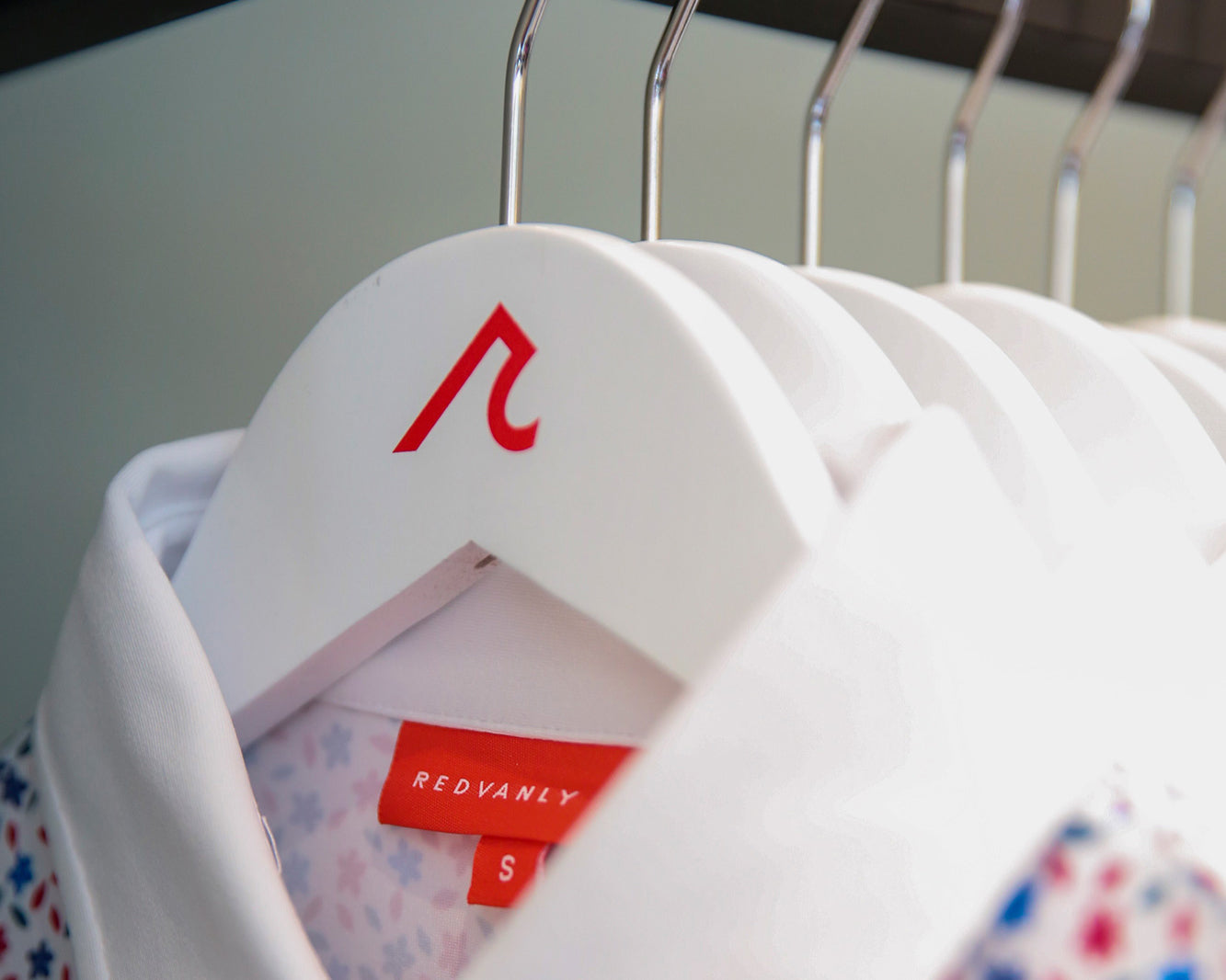 Showroom – REDVANLY