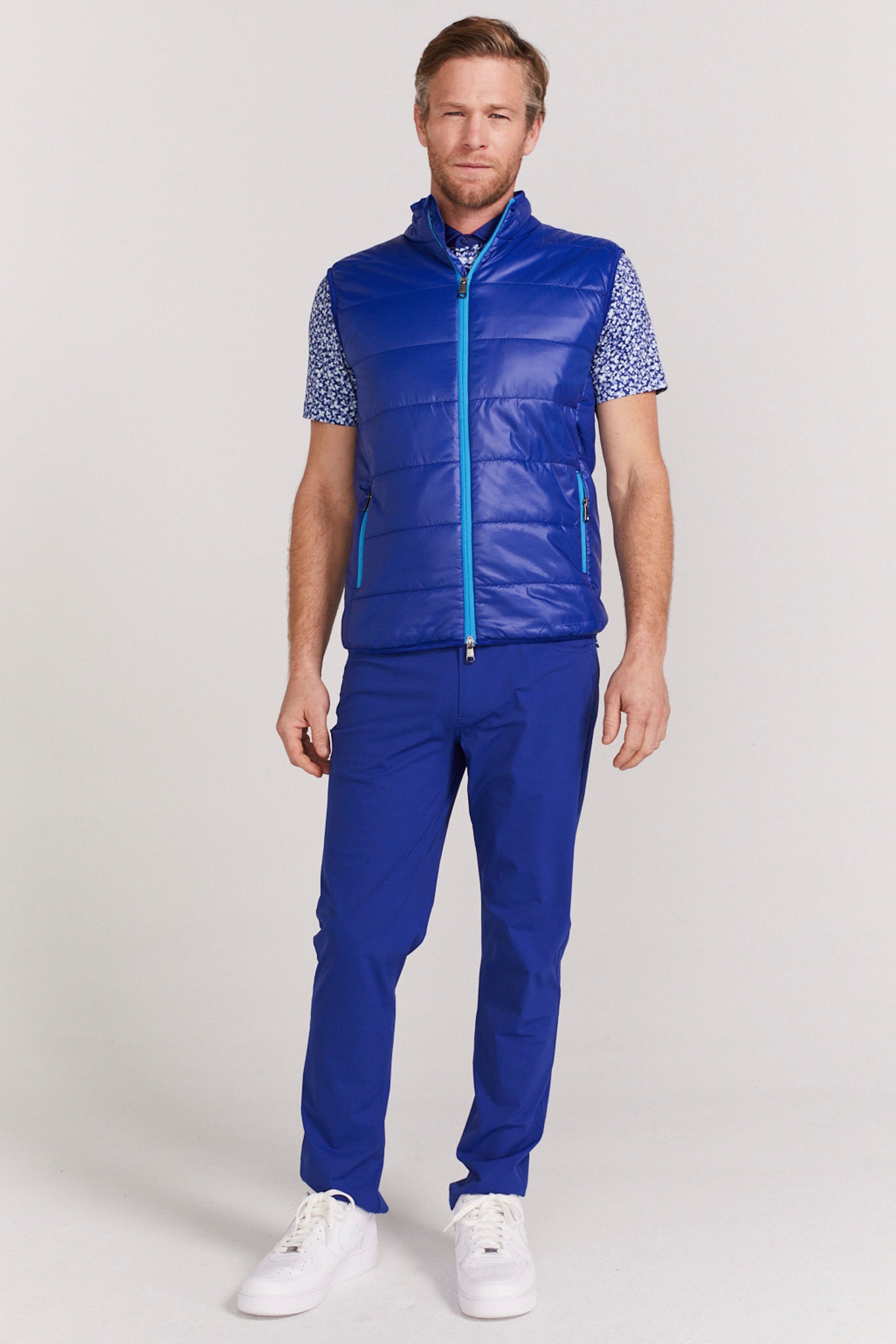 Outfitting – REDVANLY