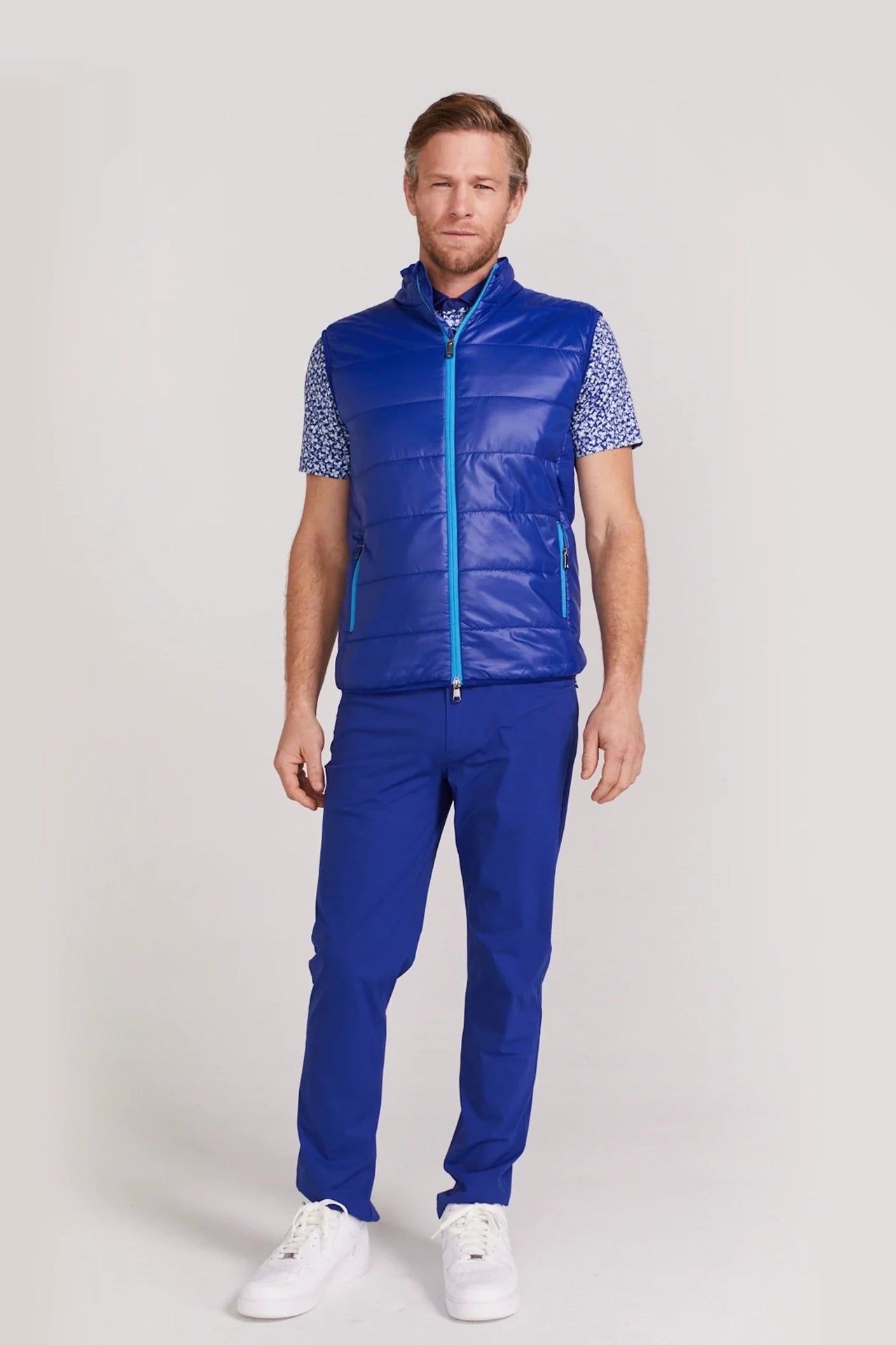 Outfitting – REDVANLY