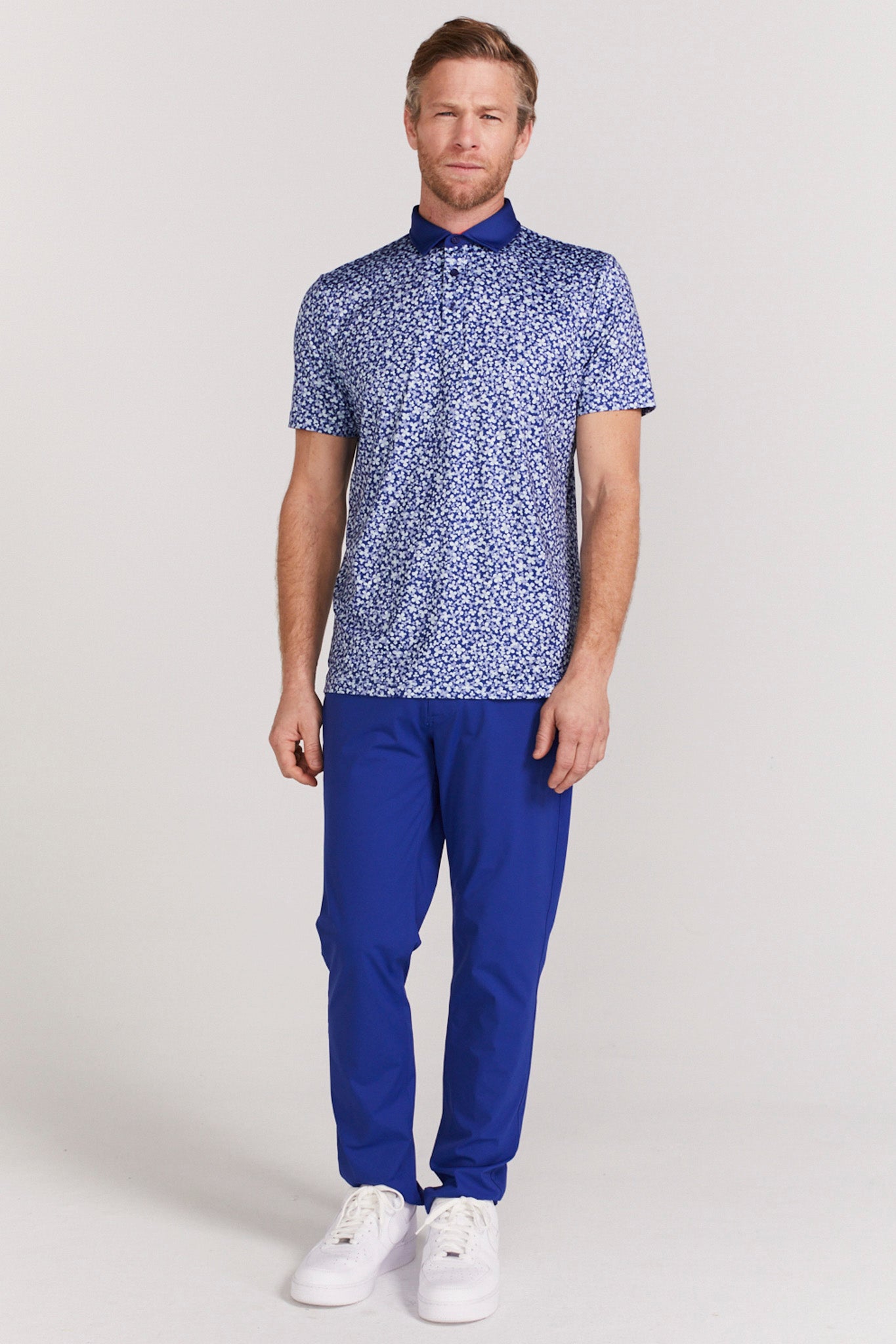 Outfitting – REDVANLY