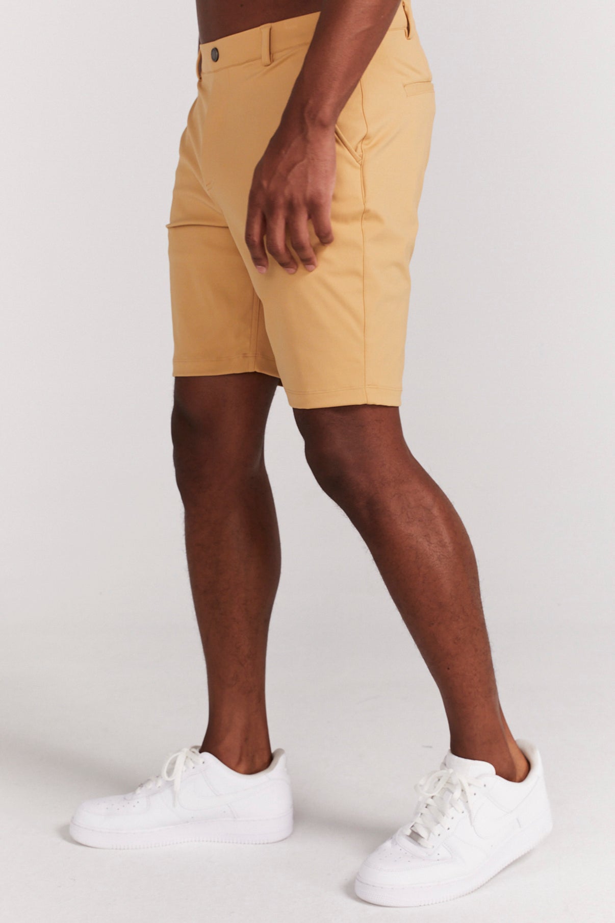 Varick Pull-On Short in Cappuccino – REDVANLY
